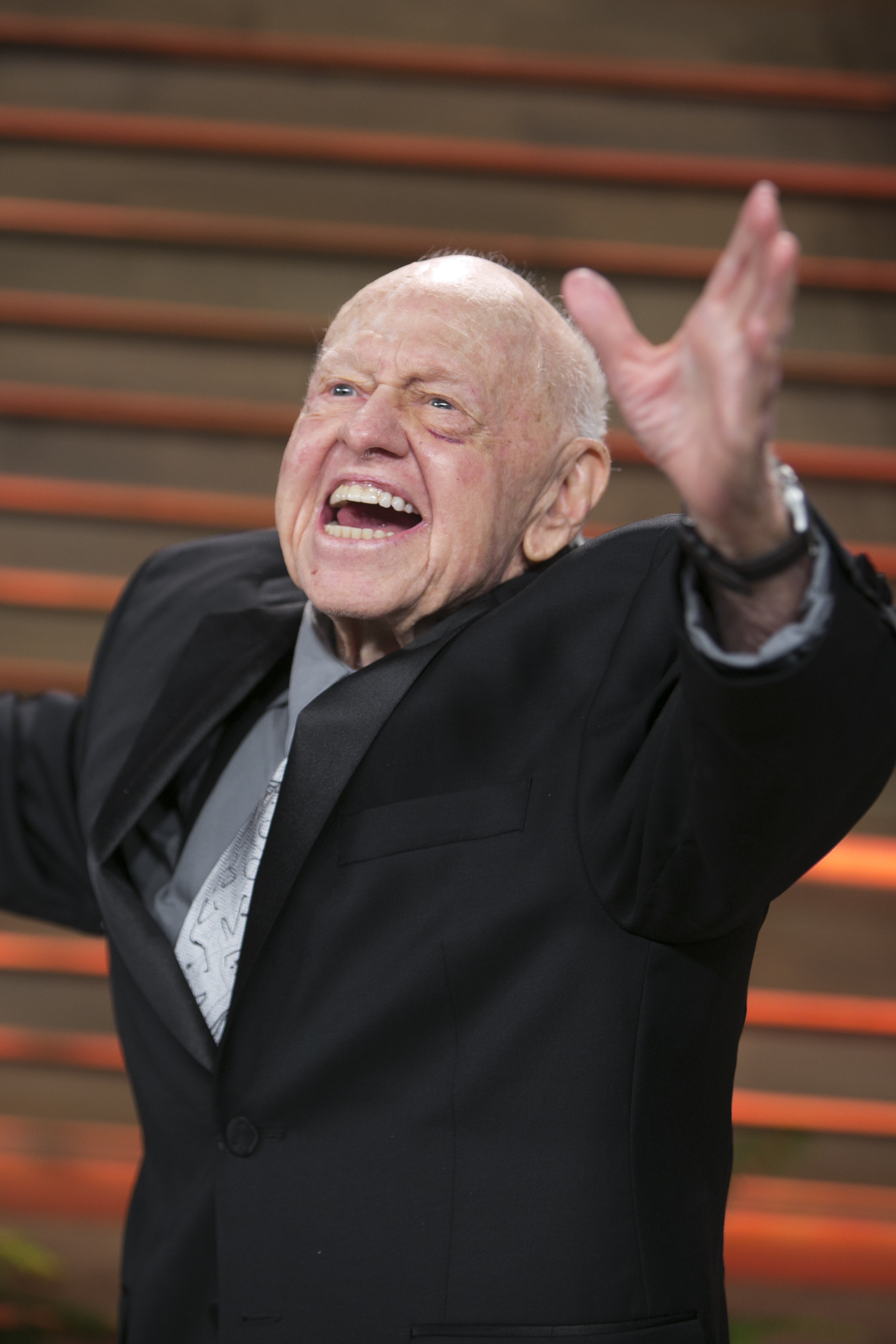 Reports: Hollywood Legend Mickey Rooney Dies | wltx.com