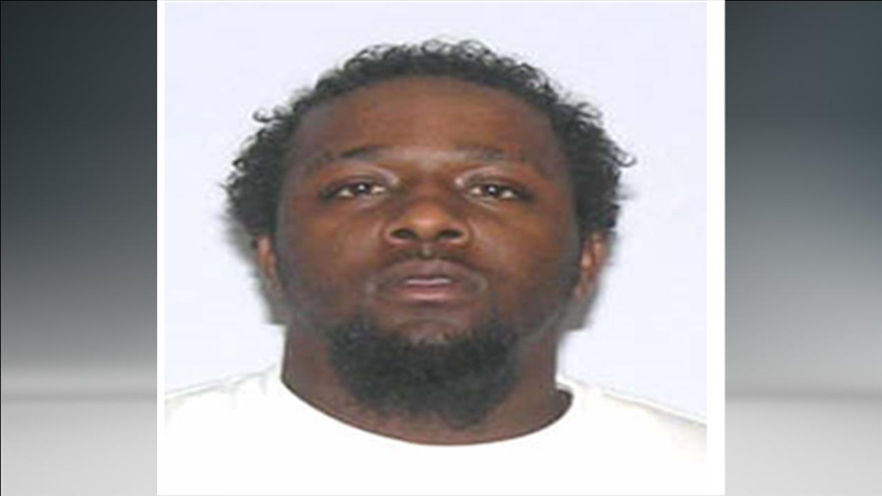 Marshals: Suspect Sees Himself on TV, Gives Up | wltx.com