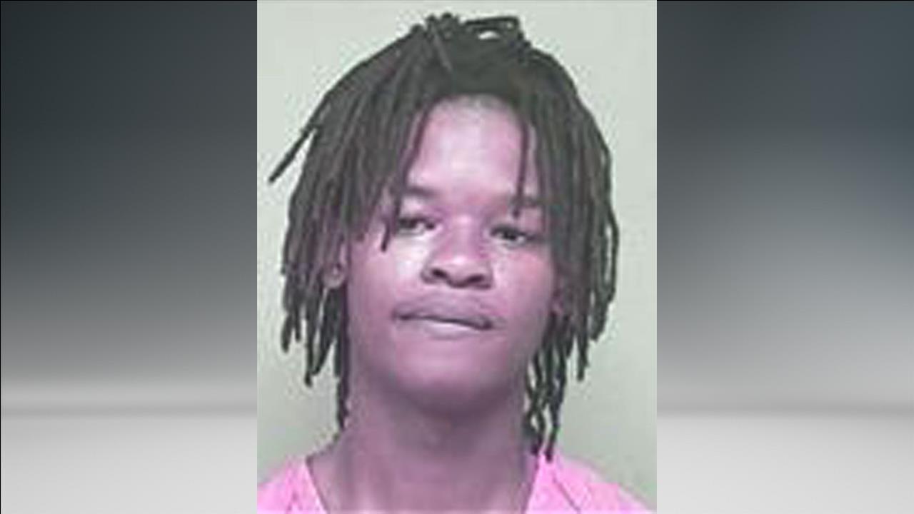 Defendant Spits at Officers After Murder Conviction | wltx.com