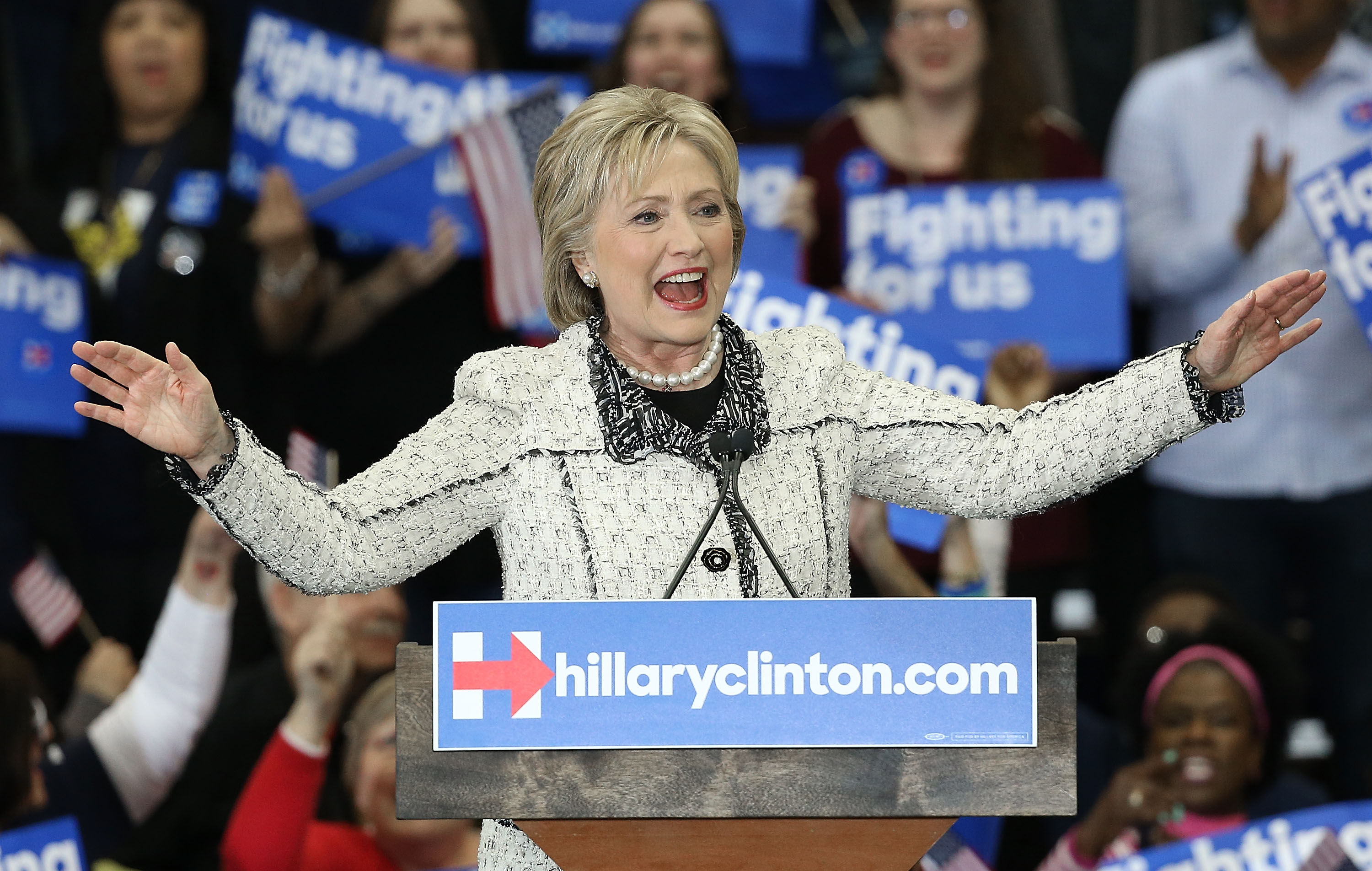 Hillary Clinton Gets Easy Win in SC Primary | wltx.com