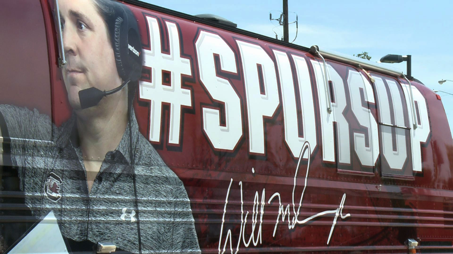 Photos: A Look Inside the Boom Bus | wltx.com