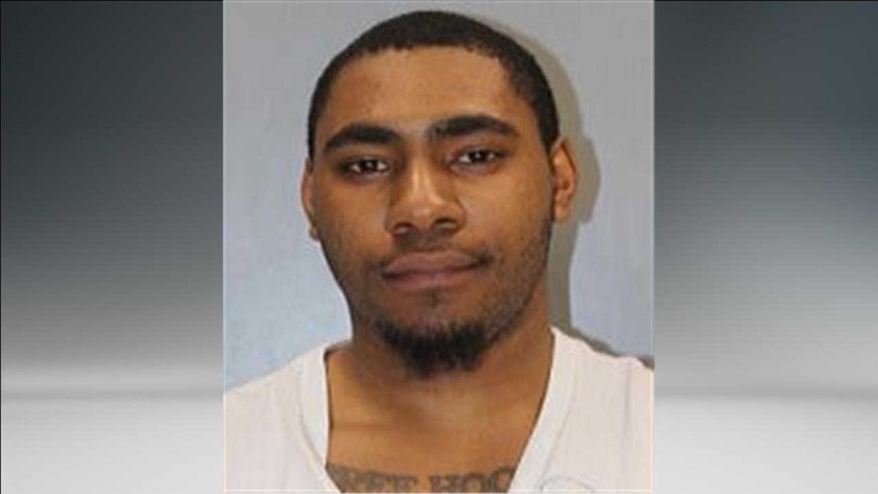 Deputies: Man Wanted for Robbing Waffle House | wltx.com