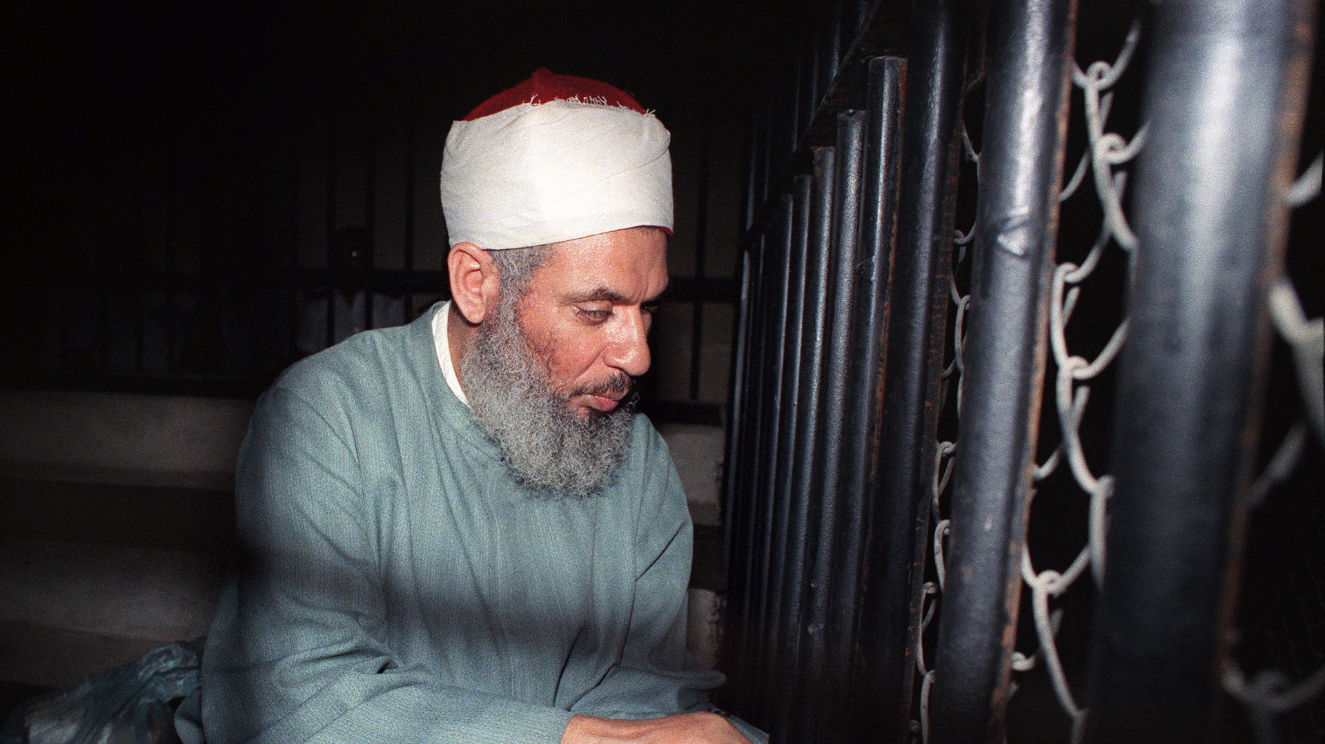 Blind cleric serving life sentence dies in federal prison | wltx.com