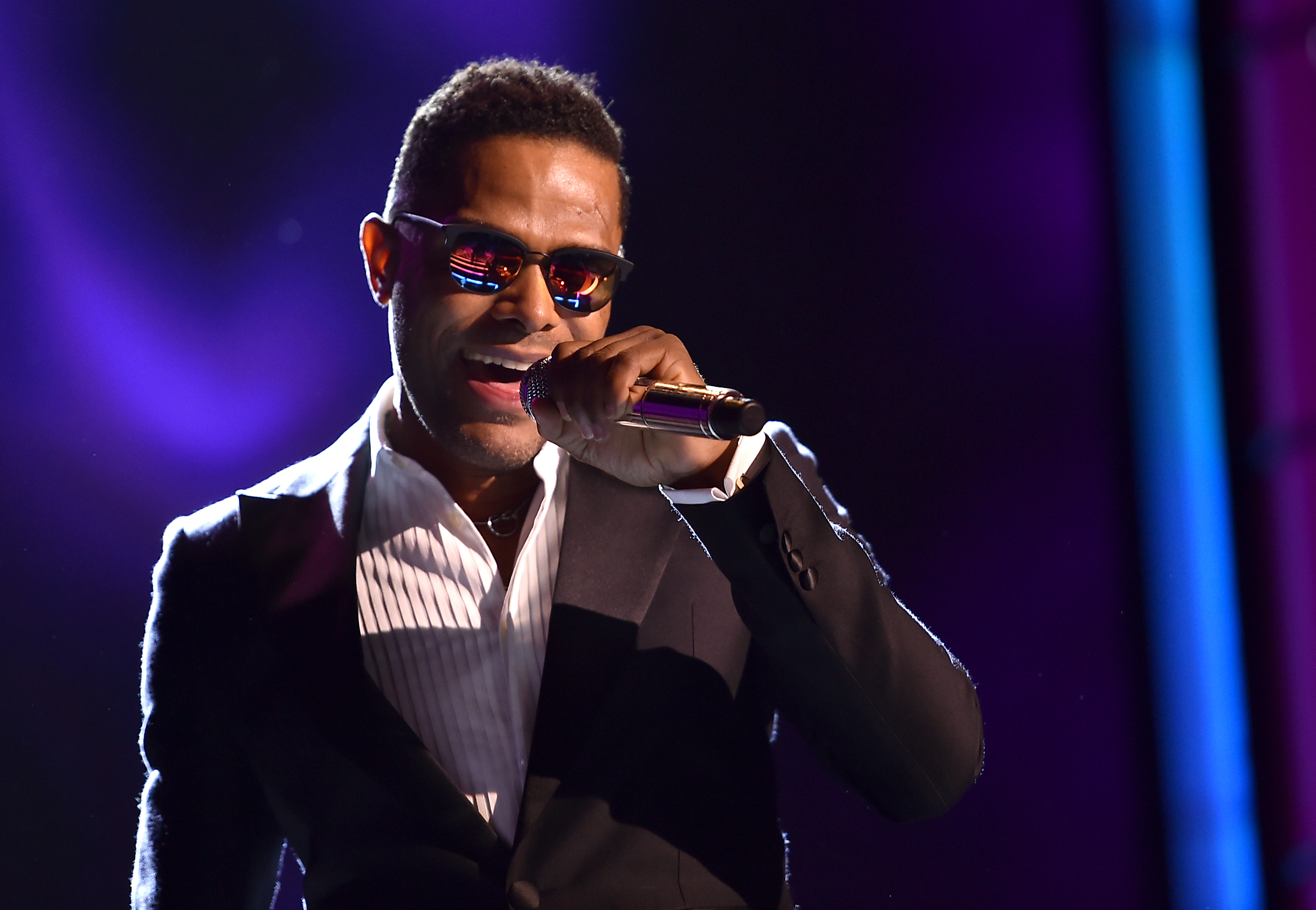 Maxwell is Coming with Sumthin' Sumthin' for Columbia | wltx.com