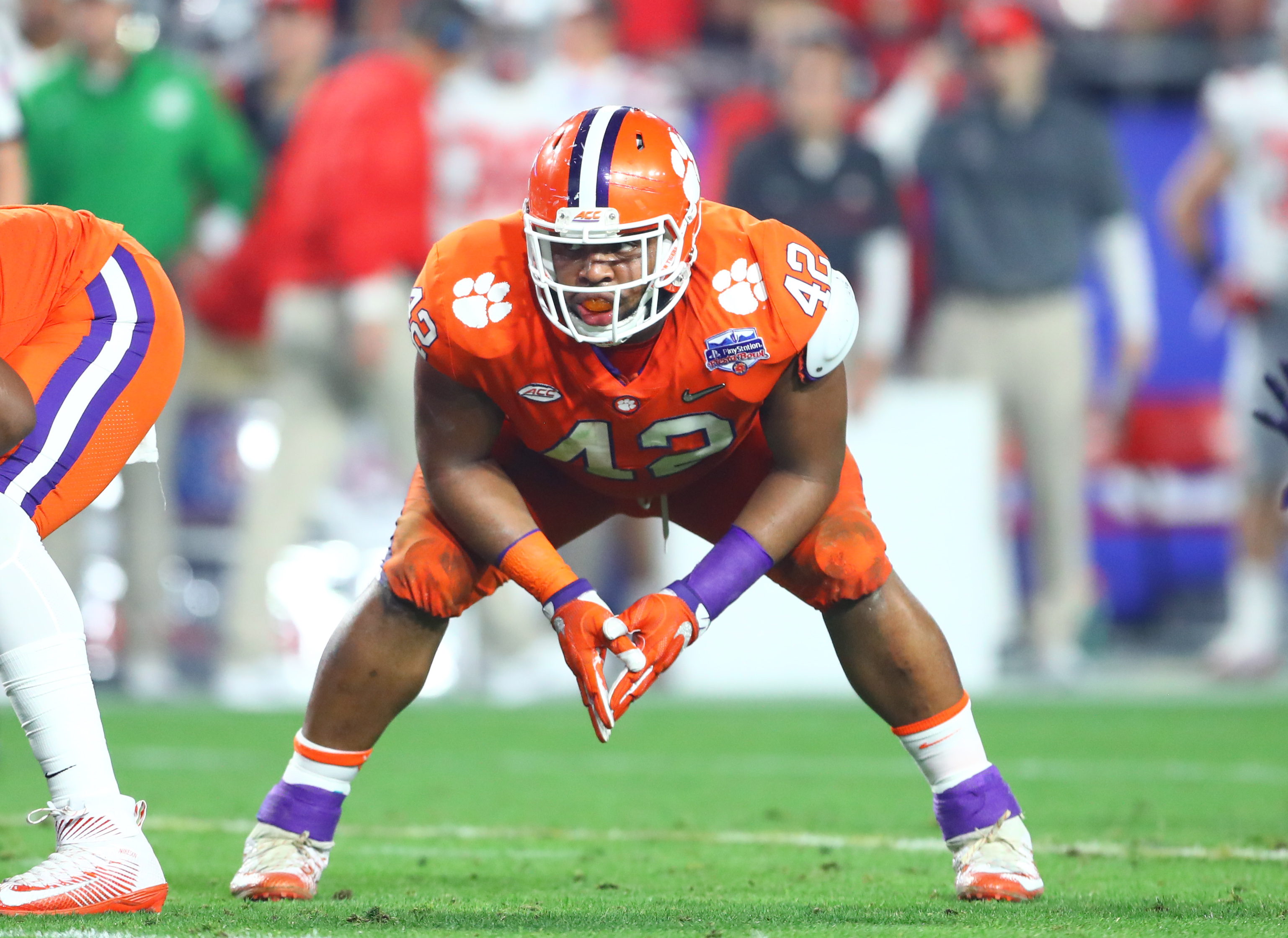Clemson DE Is A Hornung Award Candidate | wltx.com