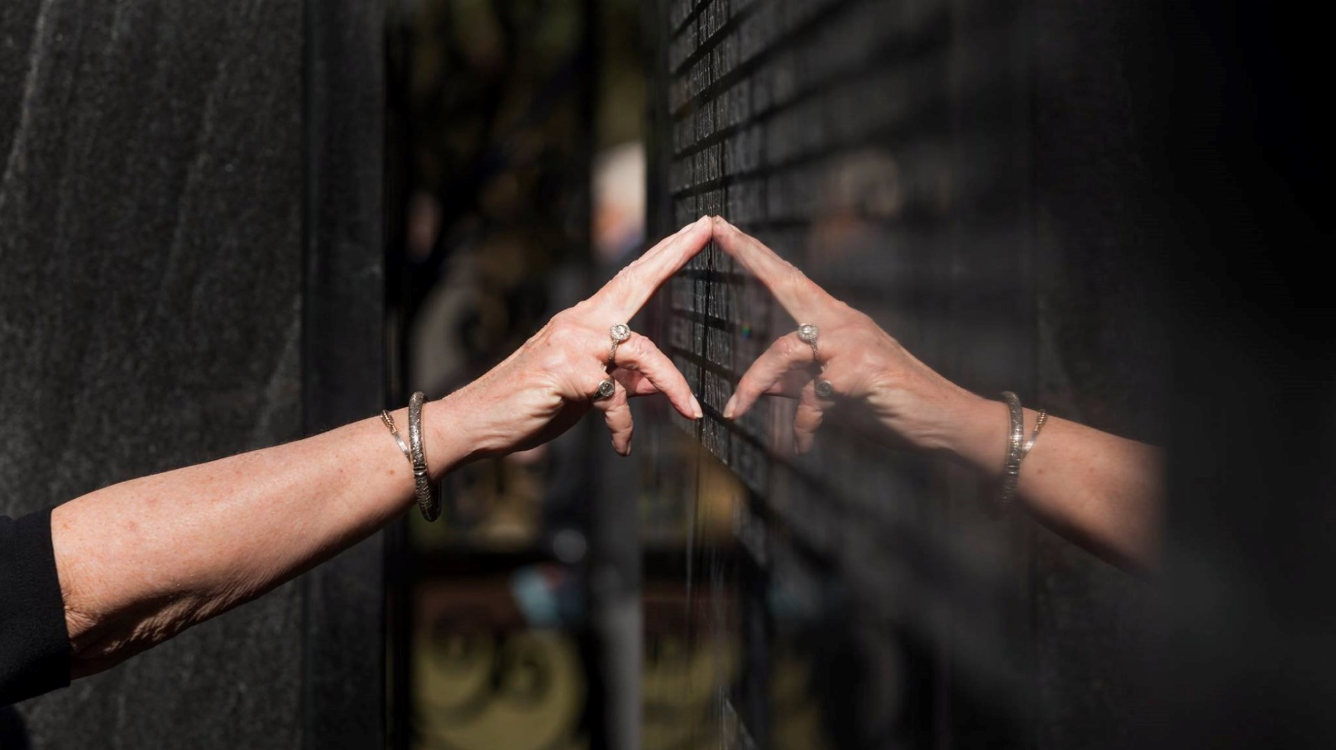 The Citadel Unveils Memorial for Alumni Killed in U.S. Wars | wltx.com
